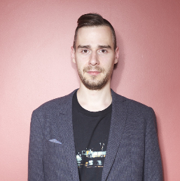 ‘Stimming’ Interview at Caprices Crans-Montana – Iconic Underground ...